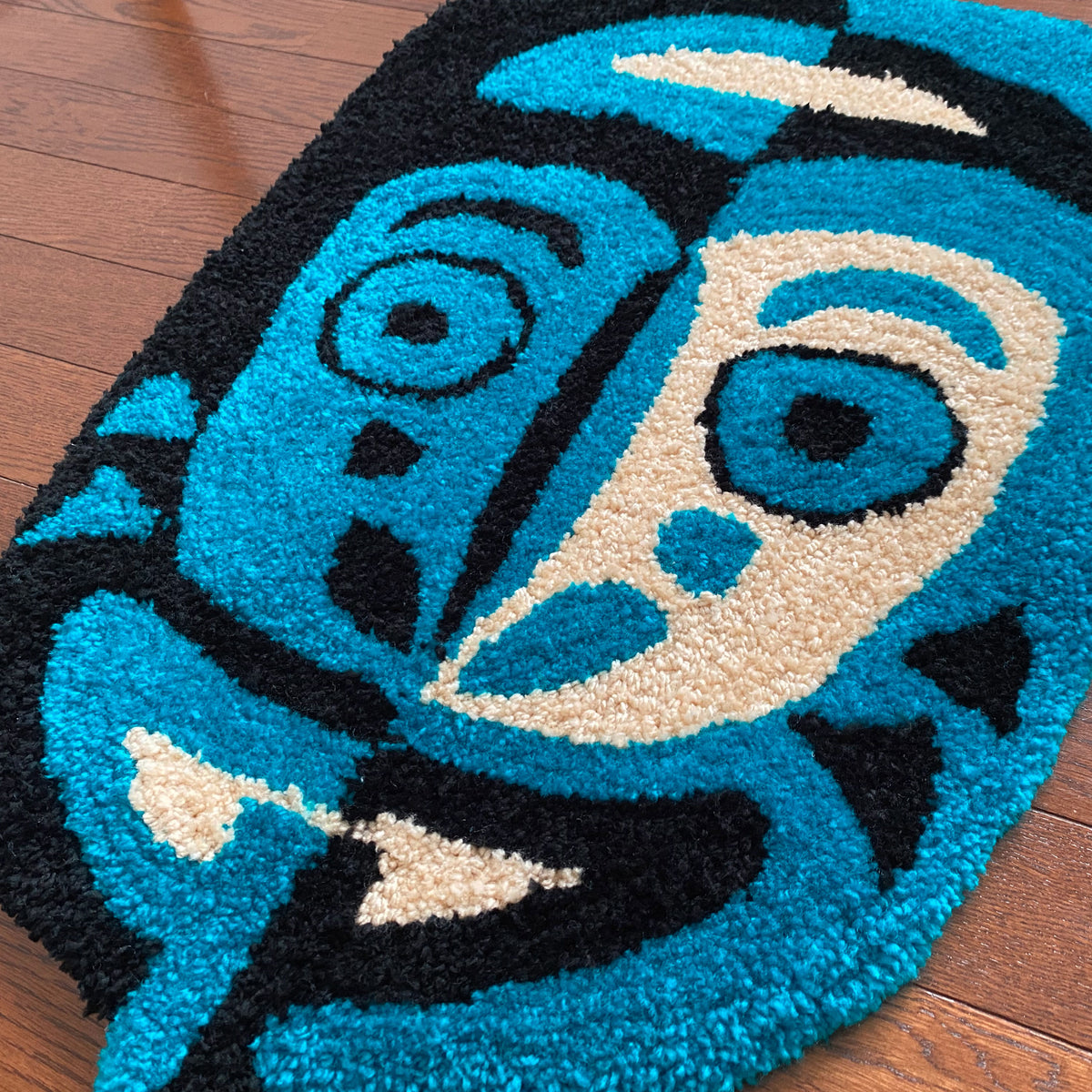 Tiki Mask Tufted Rug No.3 2023 – mookiesato